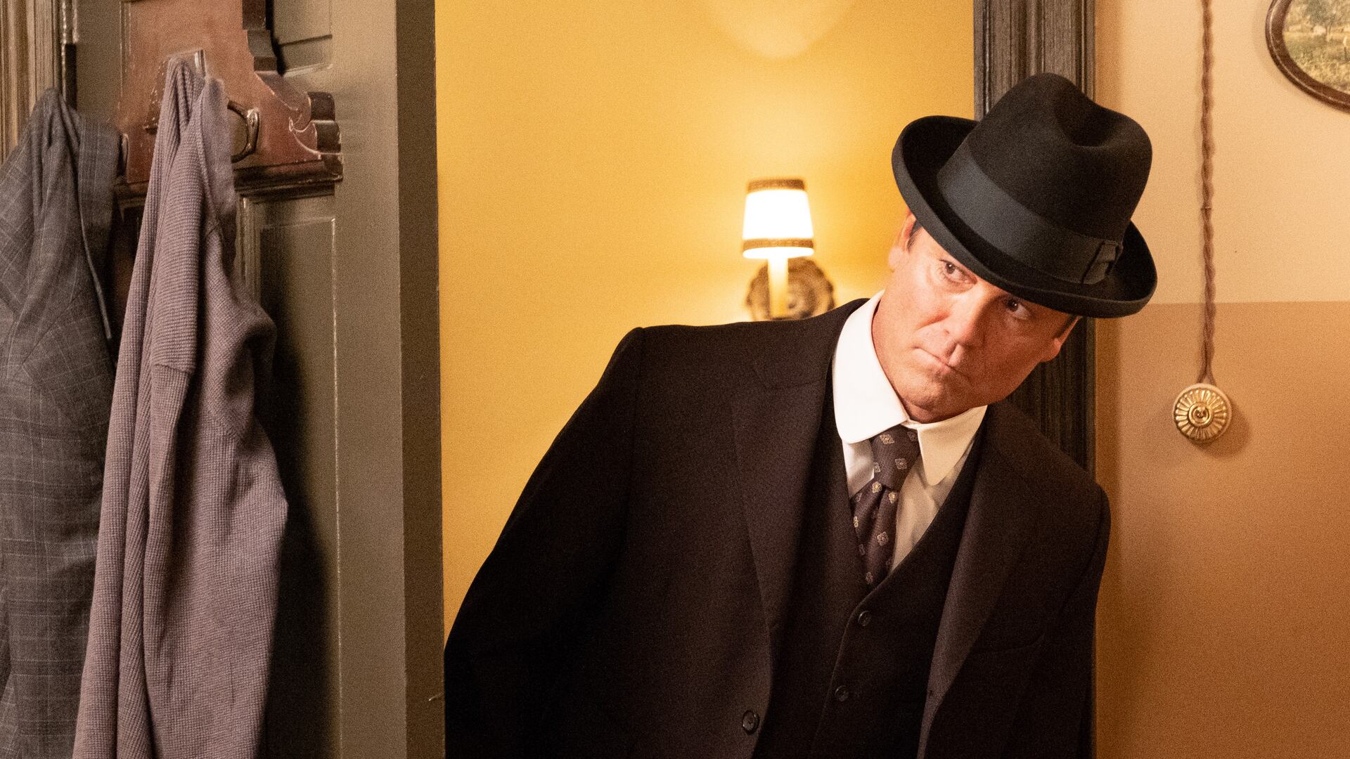 Gem Essentials | CBC Gem